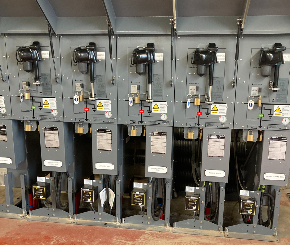 Distribution Network Operators (DNOs) and Independent DNOs | Integrated Utility Services